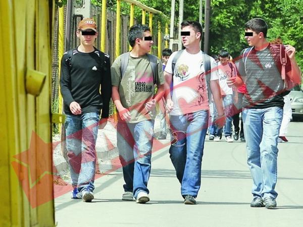 Scutiri medicale, de vanzare pe internet cu doar 5 lei