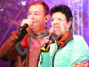 Deputata "Ciocu' mic" canta-n gura mare