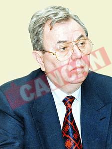 "A negociat pentru fratii Paunescu preluarea Craiovei"