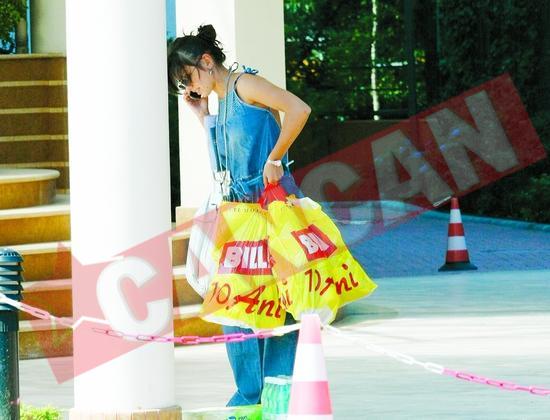 El este fiul lui Stelea!