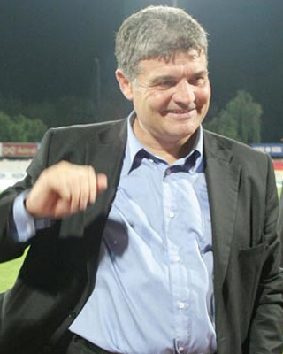 Andone, prezentat oficial