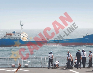 Marinarul care s-a luptat cu piratii ca sa salveze nava Rim, tras in ...