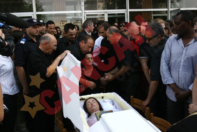 Ion Manole: "La inmormantare Catalin Radu Tanase venea si-l anunta pe ...