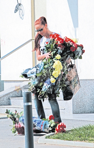 Asistenta lui Dan Capatos se plimba cu multi cai putere! Bianca "se da ...