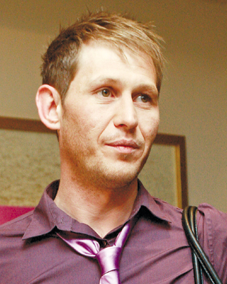 Mircea Solcanu, in rolul femeii perfecte: "Stau toata ziua prin bucatarie"