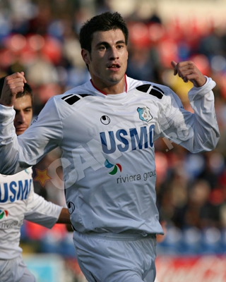 Daniela Crudu iubeste, in sfarsit! Piturca Jr. i-a pus inima pe jar ...