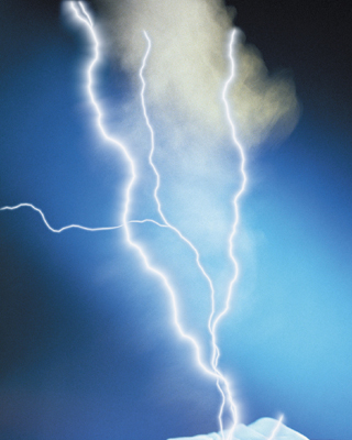 Oamenii de stiinta vor sa "rescrie" religia! Fulgerele si argila au ...