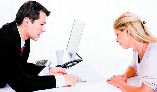 Fii istet! Evita comisioanele abuzive