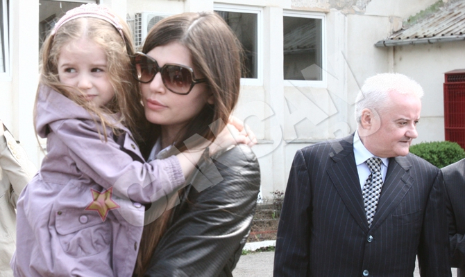 Monica Columbeanu nu va fi decazuta din drepturile parintesti! Irinel ...