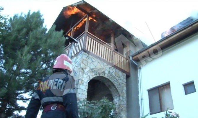 Manastirea Adam din Galati, arsa de cozonaci