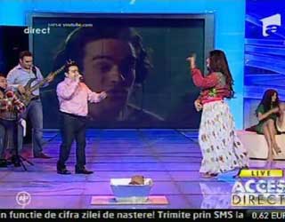 VIDEO Rona Hartner si Adi Minune au reeditat scena din "Gadjo Dilo"! Vezi ce caterinca au facut ...