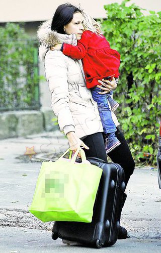 Anamaria Florescu, o mama "cu greutati". Se descurca si fara bancherul ...