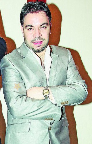 A adunat 1,3 milioane de euro din dedicatii "fara numar". Florin Salam ...