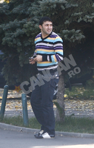 Noua metoda a lui Lutu de agatat femei: "Iti dau bilete la VIP, daca ...