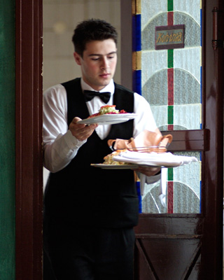 Secrete pe care nu si le va spune niciun chelner!