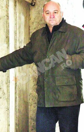 Obligat de instanta sa-si achite datoriile la intretinere! Sever ...