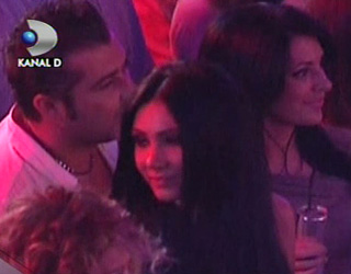 Celia, curtata asiduu de Alex Erbasu! Vezi daca a cedat vedeta!