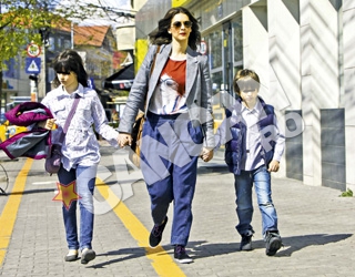 Andreea Berecleanu, Laura Cosoi, Andreea Raicu si Monica Gabor ...