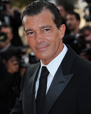 Sunt trecuti de 50 de ani, dar se tin foarte bine - Vedeti aici cei mai ...