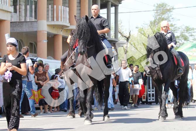 Inmormantare de milioane pentru Dan Finutu si sotia acestuia. S-au ...