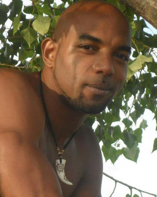 VIDEO Imagini cu Malonga Parfait cand vindea droguri! Fostul realizator ...