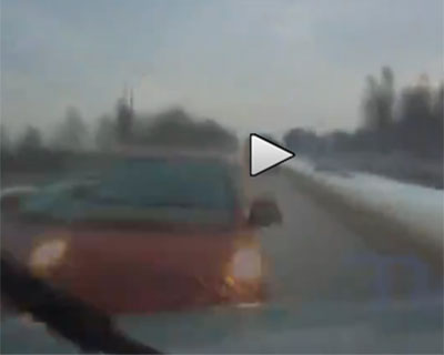 Accident terbil! S-au lovit frontal pe sosea iar impactul a fost ...