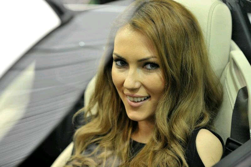 Cine pe cine "traduce"? Ciprian Marica si Mihai Radut joaca miuta in ...