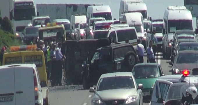 Imagini-soc de la accidentul produs pe litoral, soldat cu 12 raniti ...