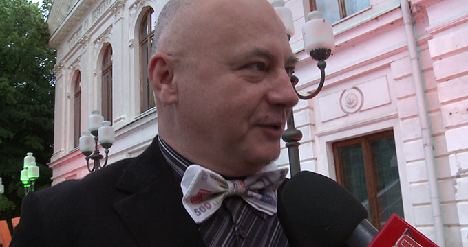 Mircea N. Stoian are o pasiune nebanuita! Vezi ce colectioneaza omul de ...