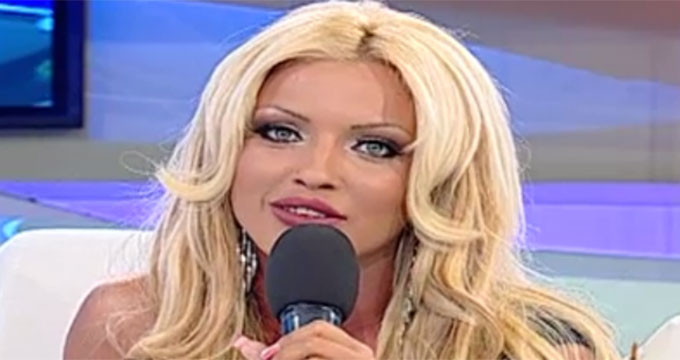 Batuta si paruita pentru ca si-a aparut fratele! Asistenta lui Capatos ...