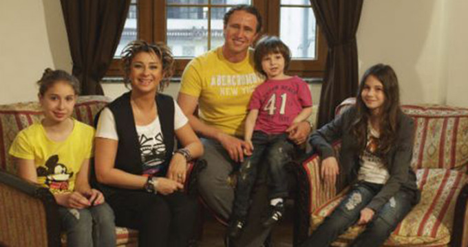 Anamaria Prodan si Reghe s-au pregatit pentru Sarbatori! Nici nu-ti trece prin cap ce au facut ...