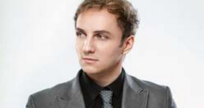 Am aflat cel mai mare vis al lui Mihai Traistariu de Craciun! Vezi ce-si doreste artistul de la ...