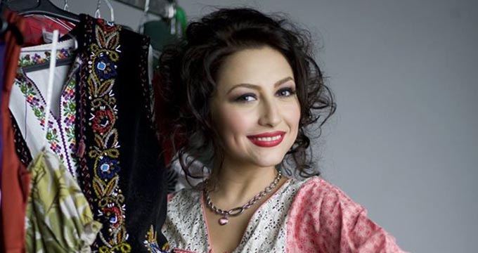 Primele imagini cu Andra insarcinata in cinci luni! Ce declara in ...