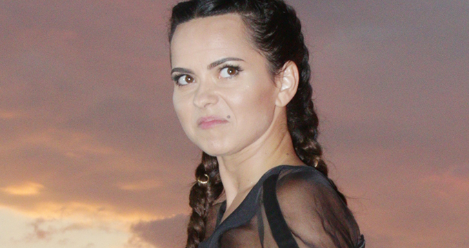 Inna calca pe urmele lui Mike Tyson! Imagini in premiera cu tatuajul ...