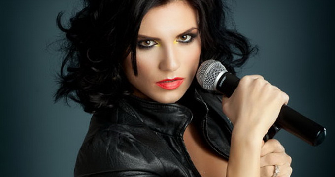 Ce propunere inedita a primit Ellie White. Trebuie sa-si desfaca ...