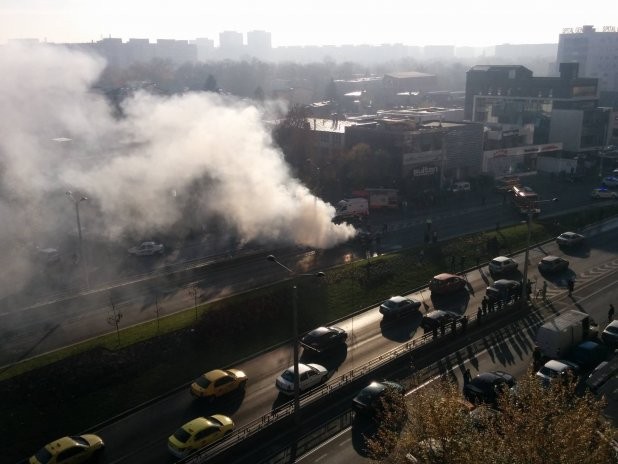 Explozie in Bucuresti! Norii de fum au panicat mai multi oameni