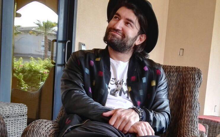 Transformare spectaculoasă a lui Smiley! Artistul nu mai arată aşa cum ...