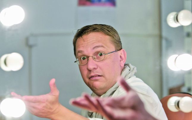 Momente de panică la Teatrul de Comedie! Actorul MARIUS FLOREA VIZANTE ...