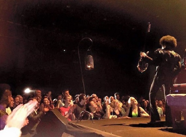 ULTIMA IMAGINE cu PRINCE în viaţa! Ţi se va rupe sufletul când te vei ...