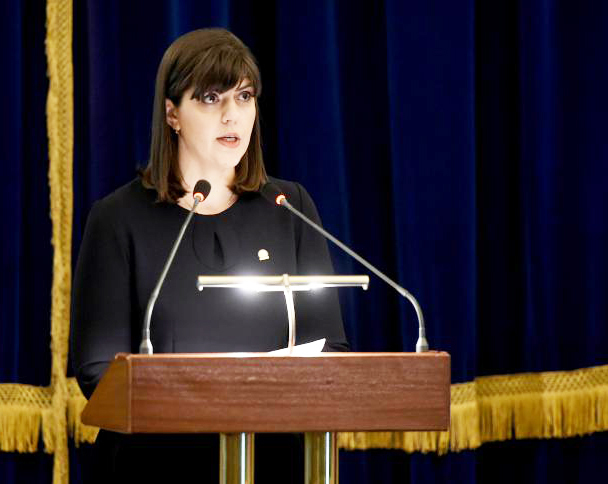 Procurorul general al României, un ”rock-star” la summitul anticorupţie