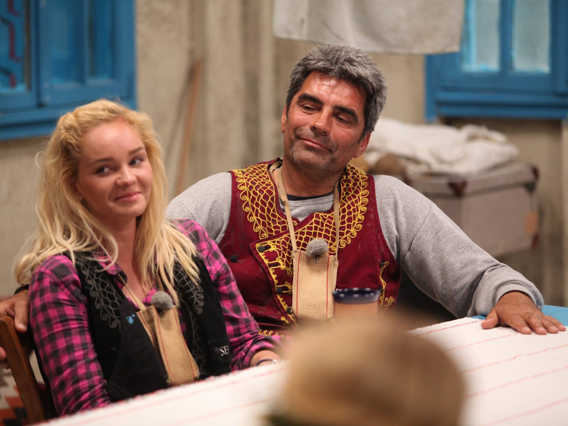 MARIA CONSTANTIN cu MARCEL TOADER, MIRCEA N. STOIAN cu ANDA GHIŢĂ: Cei ...