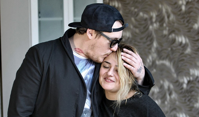 Ce s-a întâmplat cu WHAT'S UP imediat după nuntă! AMI a mărturisit tot ...