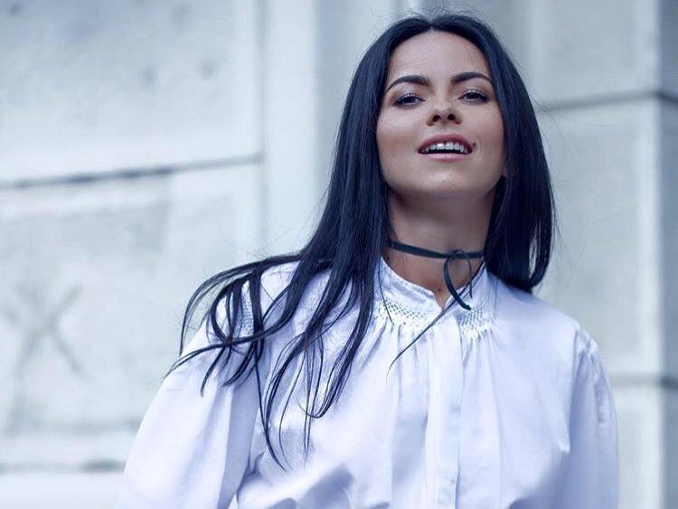 INNA, 10 lucruri pe care nu le ştiai despre cântăreaţă!