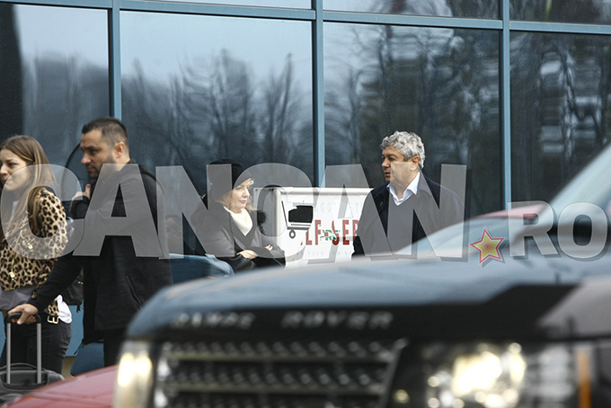 Mircea Lucescu şi soţia sa, vizită fulger în România. Neli ”ia foc” când...