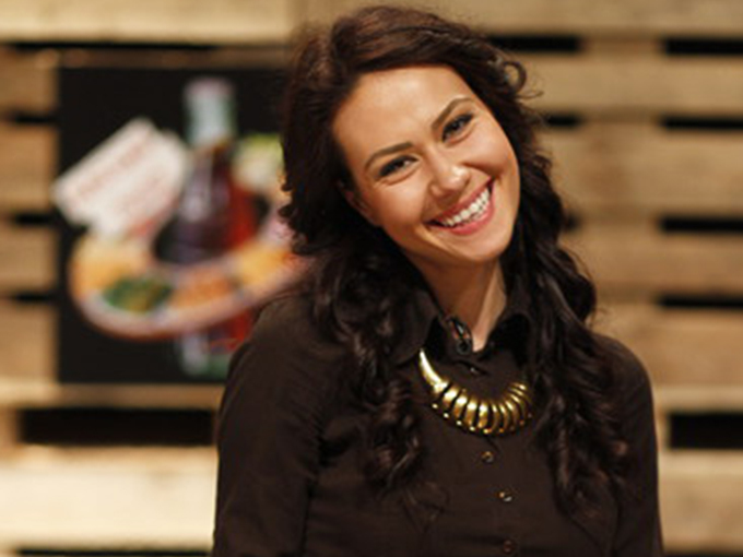 "Casnica" ANDREEA MOLDOVAN le-a făcut o surpriză fanilor! Reuniune cu ...