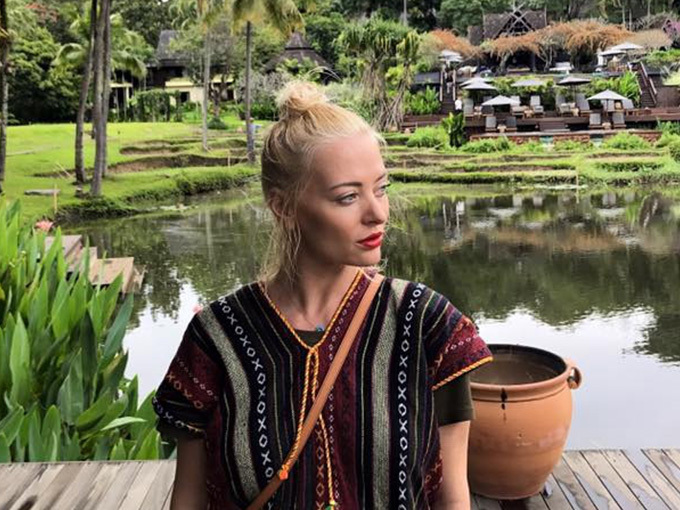 DELIA şi soţul ei se răsfaţă în vacanţă! Imagini de senzaţie cu cei doi ...