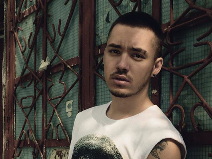 Surpriză pentru fani! ADRIAN ŢUŢU de la ”Românii au talent” a lansat o ...