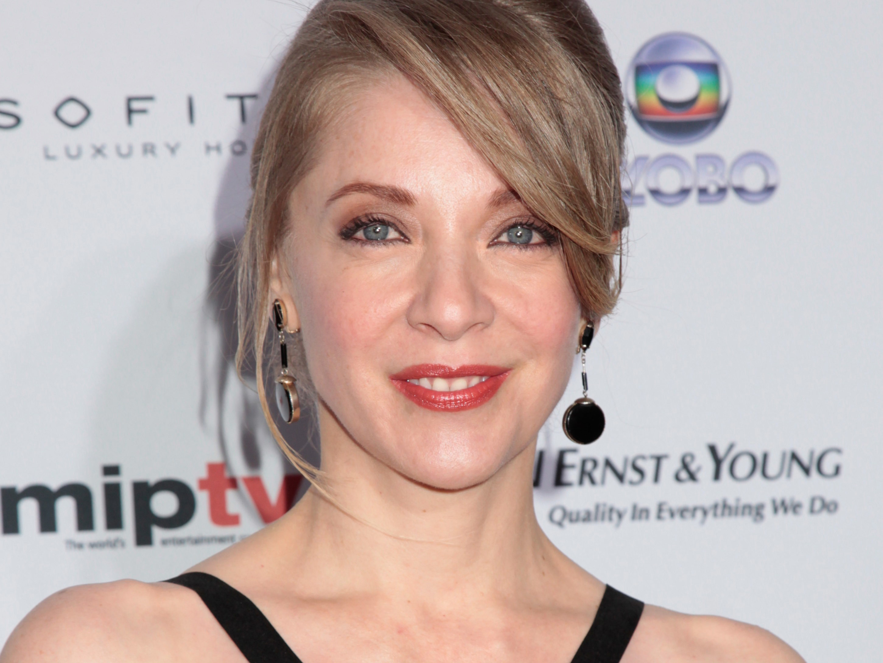 Cele mai noi imagini cu EDITH GONZALES! Cuvintele actriţei care se ...