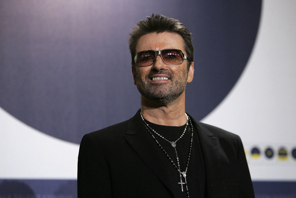 George Michael a fost inmormantat, la 3 luni de la moartea sa. Cui i-a ...