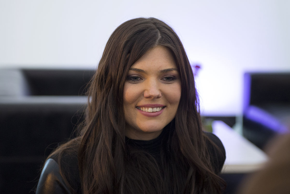 PAULA SELING s-a enervat pe CĂTĂLIN MĂRUŢĂ, în direct! "Hai, nu mai ...